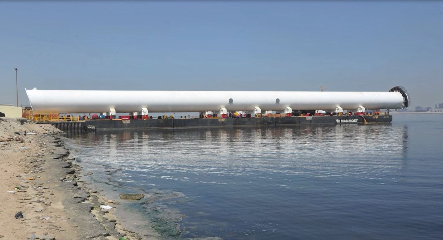 Mammoet mobilizes high capacity barge to accommodate growing demand in ...