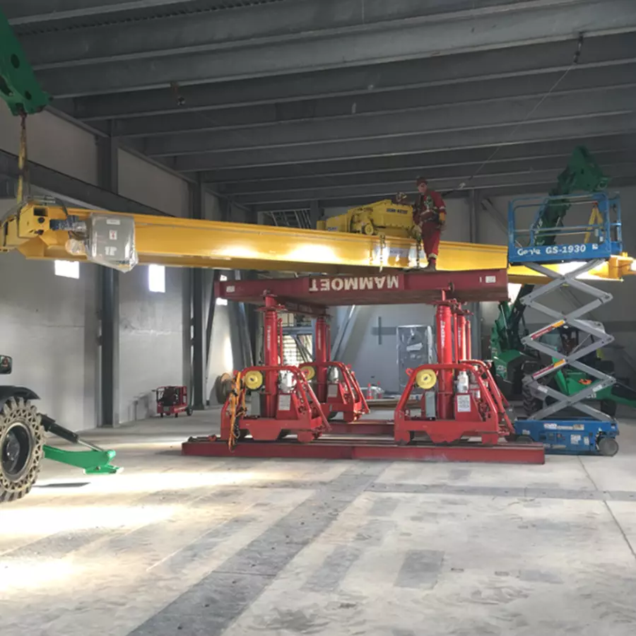 Specialized industrial services | Mammoet