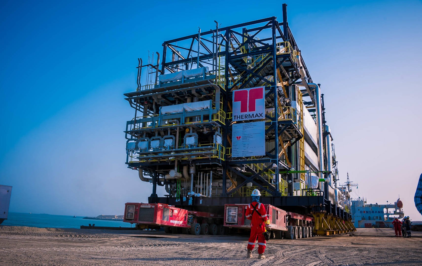 Mammoet completes heavy lifting and transport scope for the world’s ...