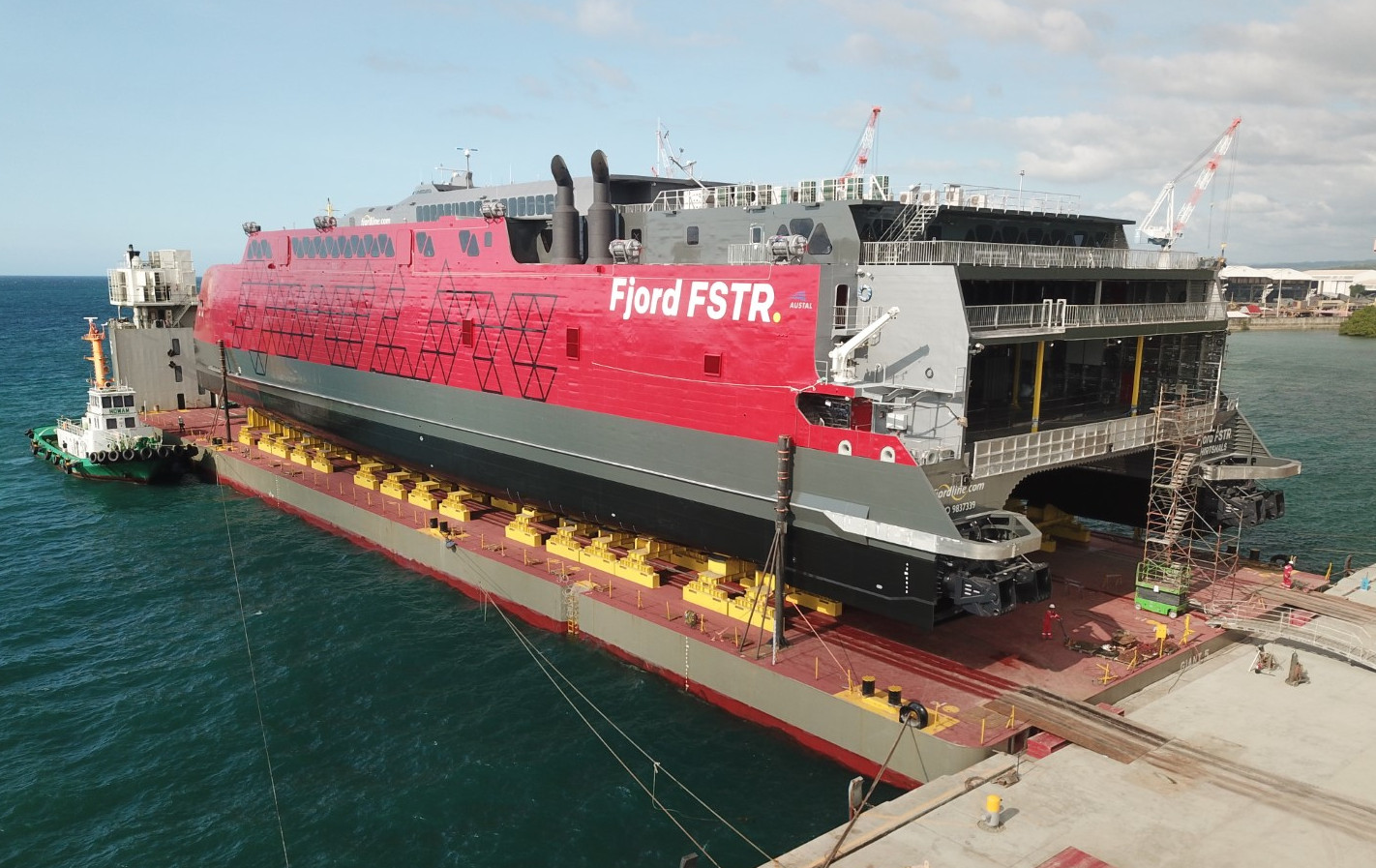 Mammoet’s smart and safe solution for Austal Philippines’ ferry launch
