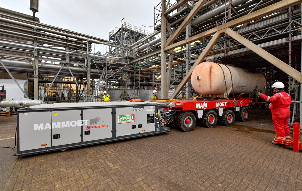 World-first electric-powered heavy transport completed