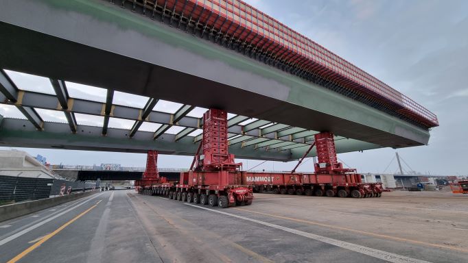 Bridge section installed to precise schedule