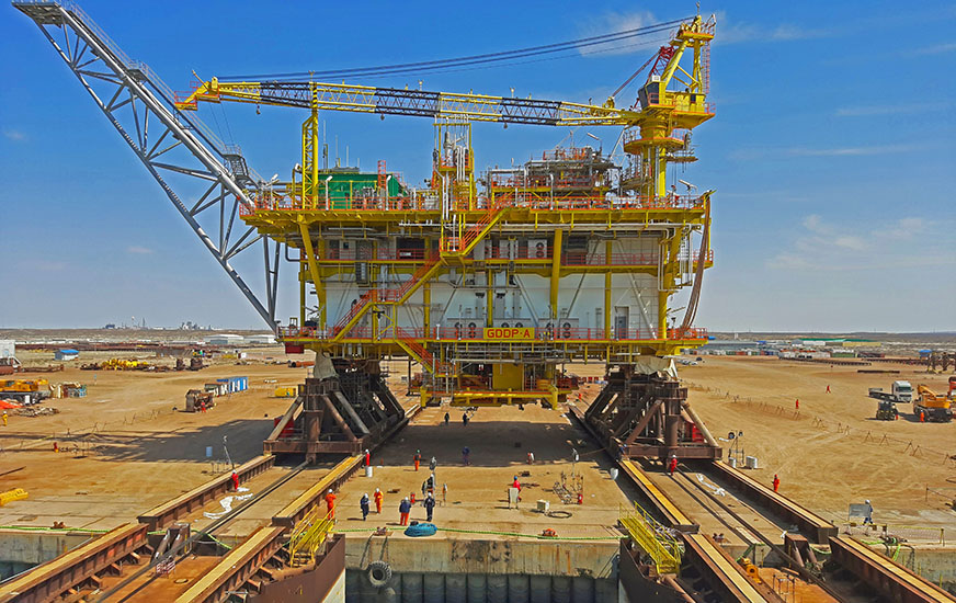 Offshore platform's topside load-out performed safely and efficiently ...