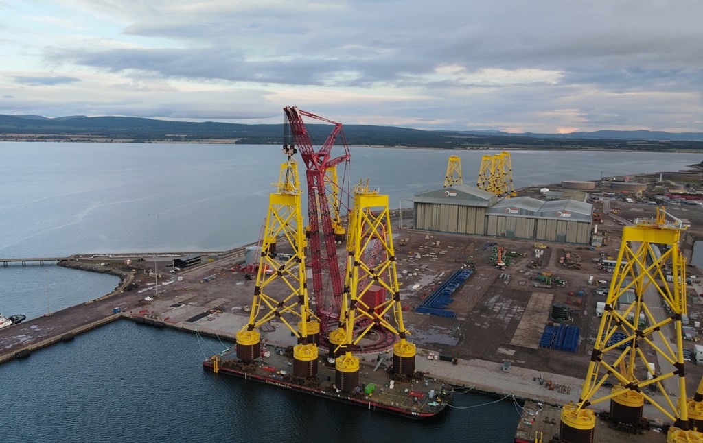 Offshore wind jacket lifts via ring crane keep work going, whatever the ...