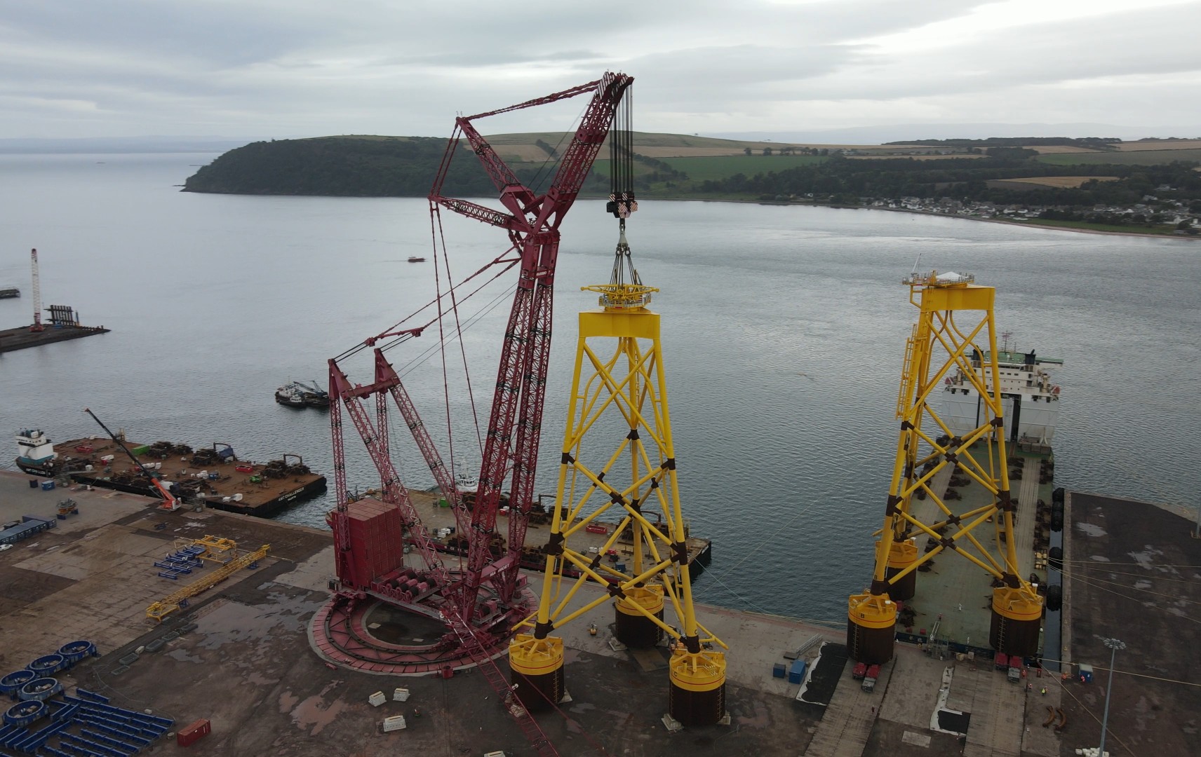 Offshore wind jacket lifts via ring crane keep work going, whatever the ...