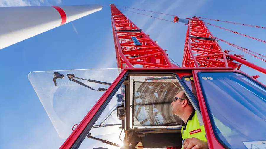 Mammoet provides solutions to any heavy lifting or transport challenge