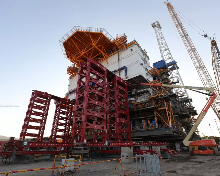 Topside integration expertise and experience | Mammoet