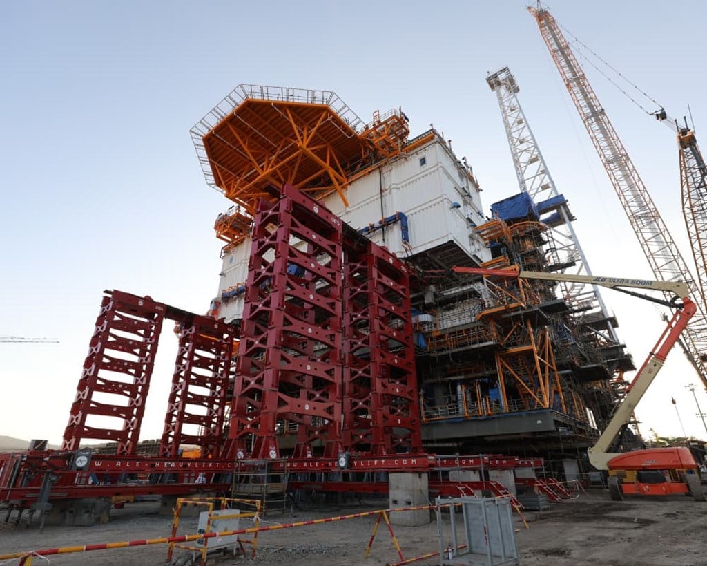 Topside integration expertise and experience | Mammoet