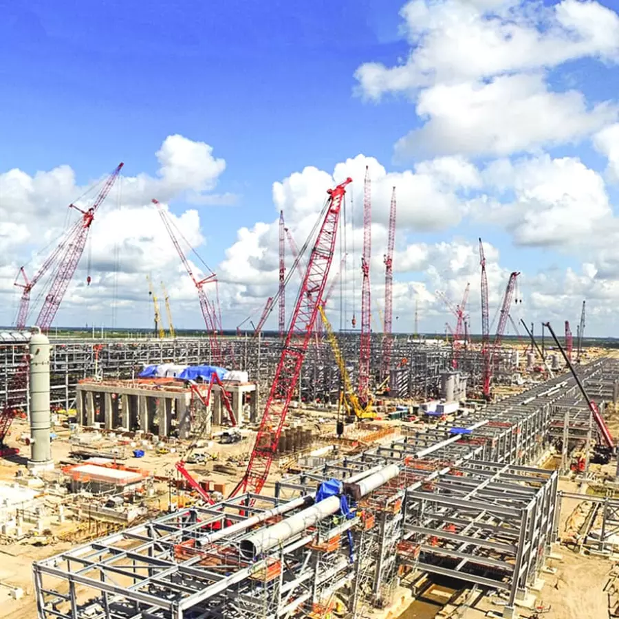 LNG facility construction expertise | Mammoet