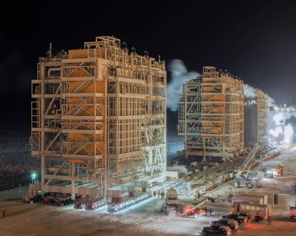 LNG facility construction expertise | Mammoet