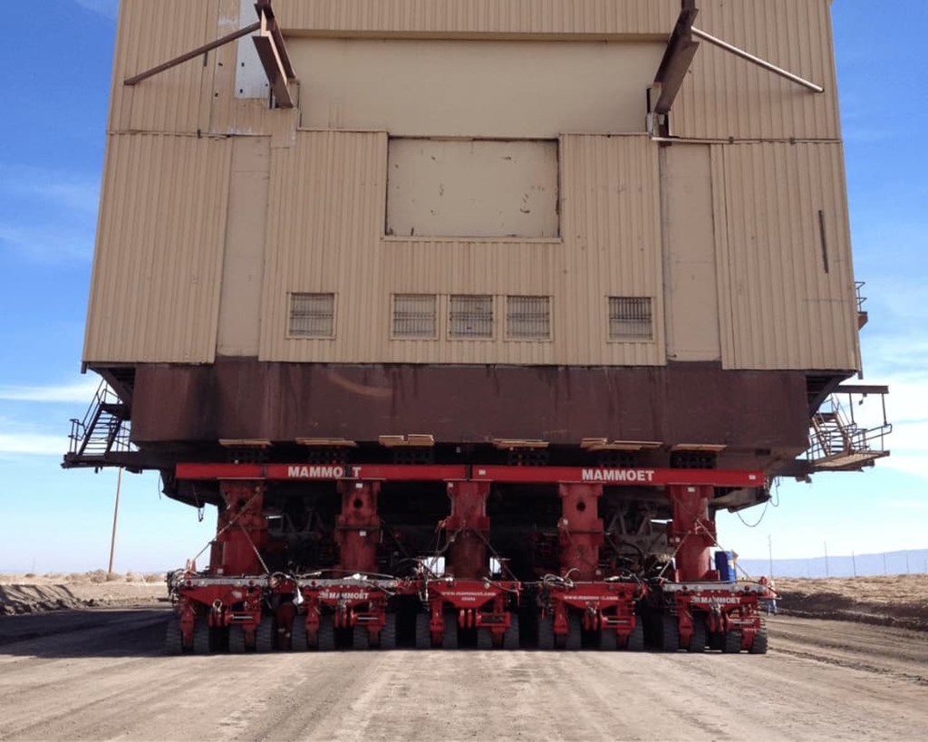 Dragline transport for El Segundo mine | Mammoet news