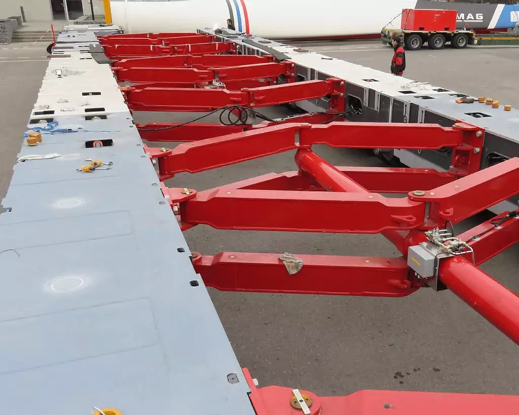 SPMT widening adaptor | Mammoet news