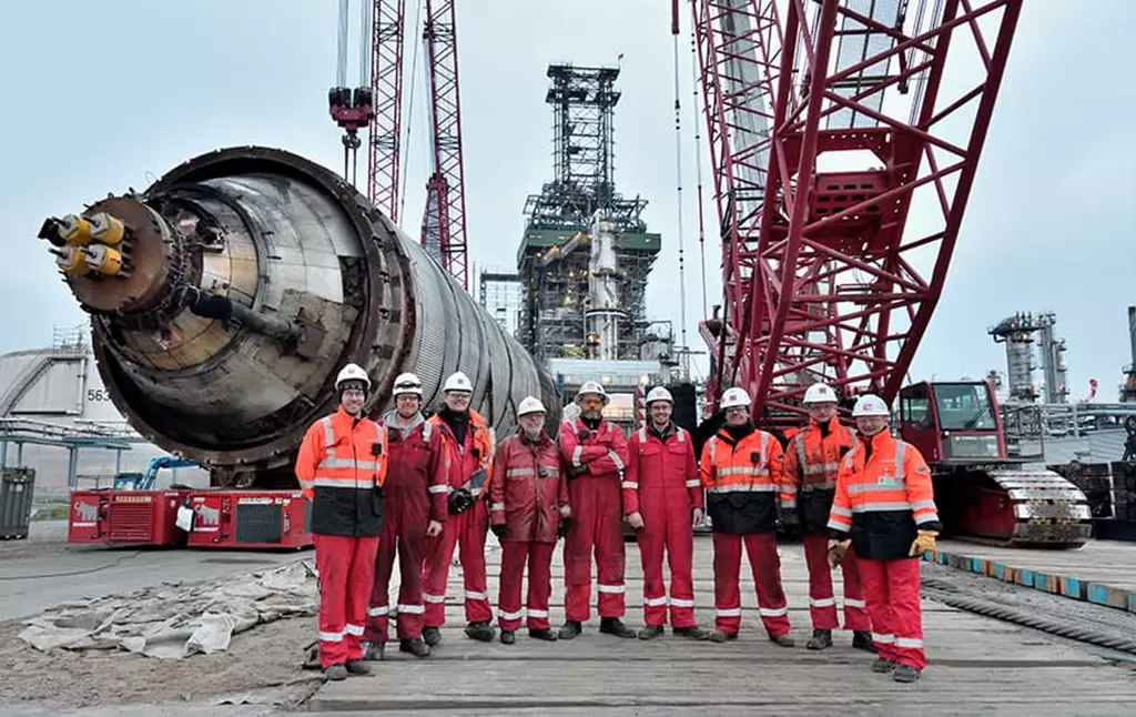 PT50 ring crane 2,000t class | Mammoet equipment