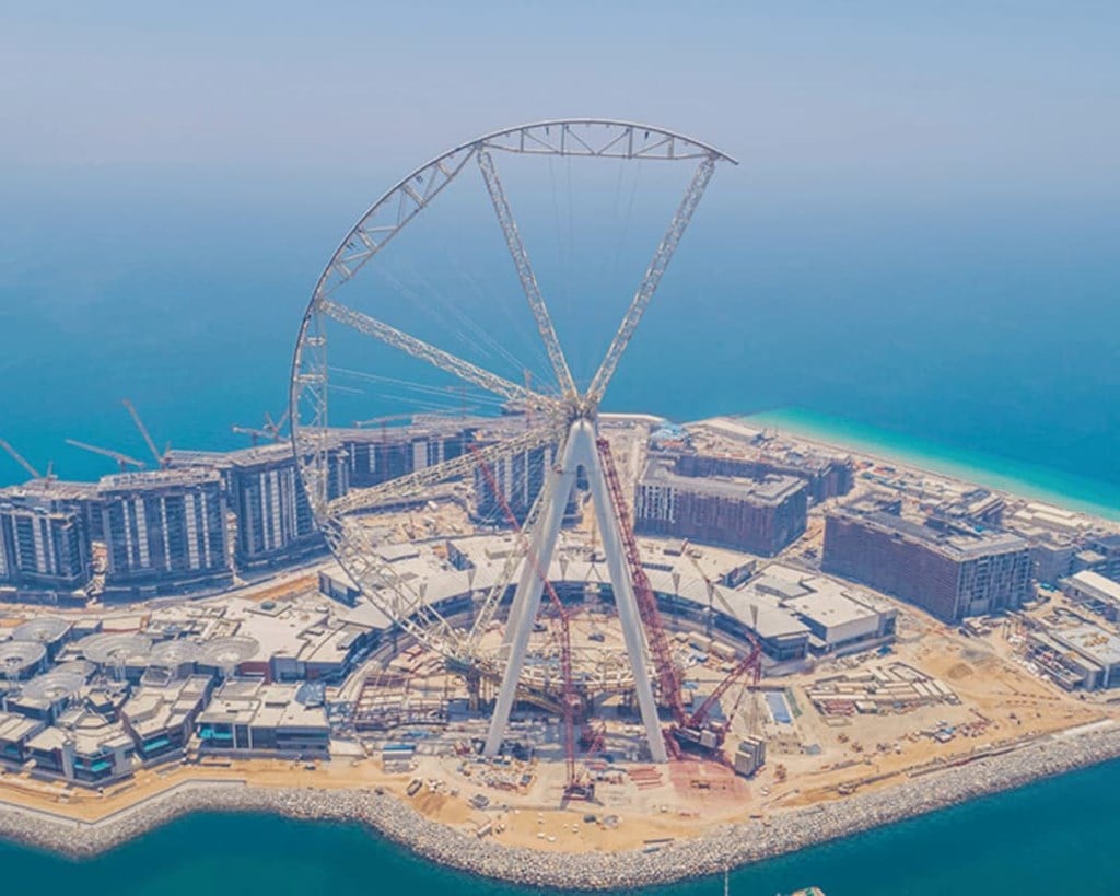 Ain Dubai construction | Mammoet news