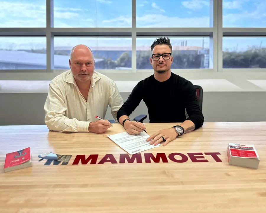 XXL monopile transport system | Mammoet news