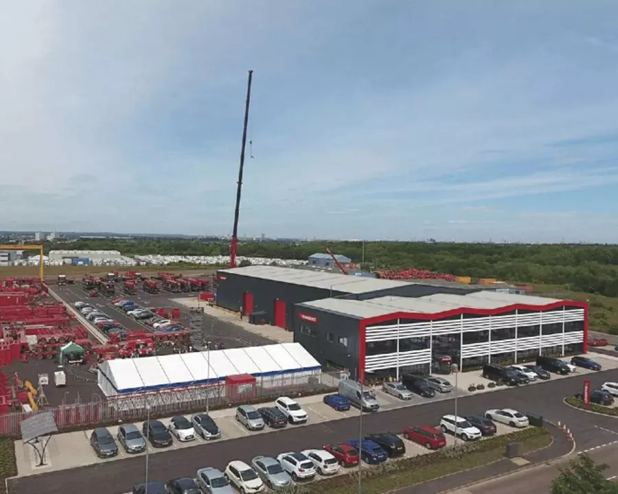 Dogger Bank Wind Farm support | Mammoet news