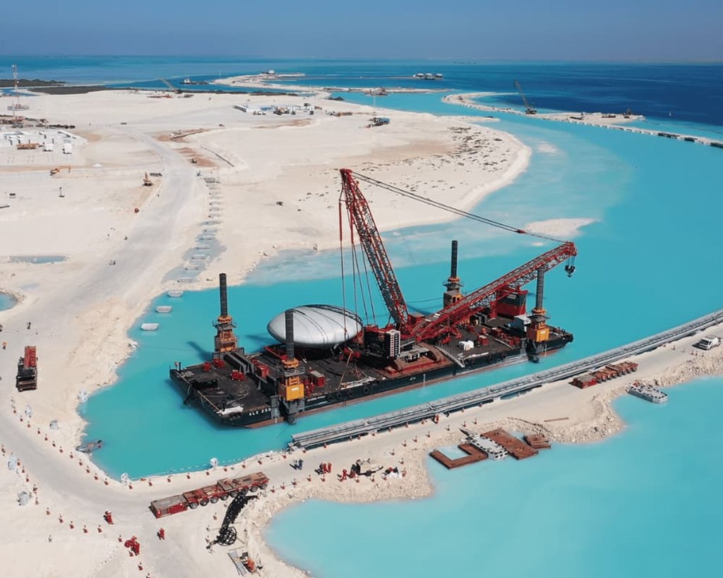 Sheybarah Island Resort milestone | Mammoet news