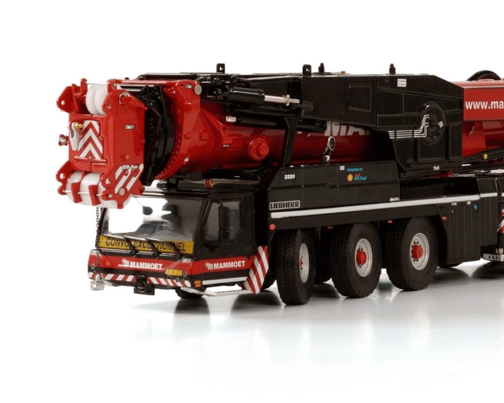 New crane model available at Mammoet Store | Mammoet news