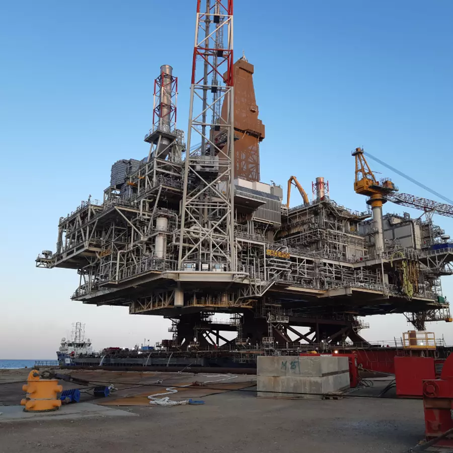 Jacking, loadout and offshore installation of ACE PDQ platform in the ...