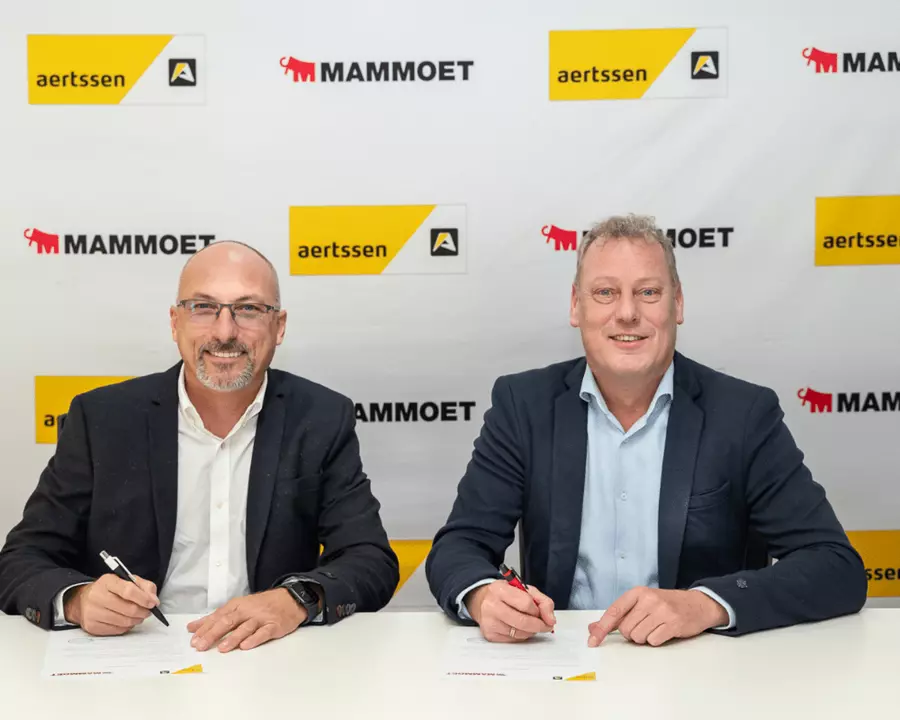 Mammoet and Aertssen Machinery Services join forces in Qatar | Mammoet news