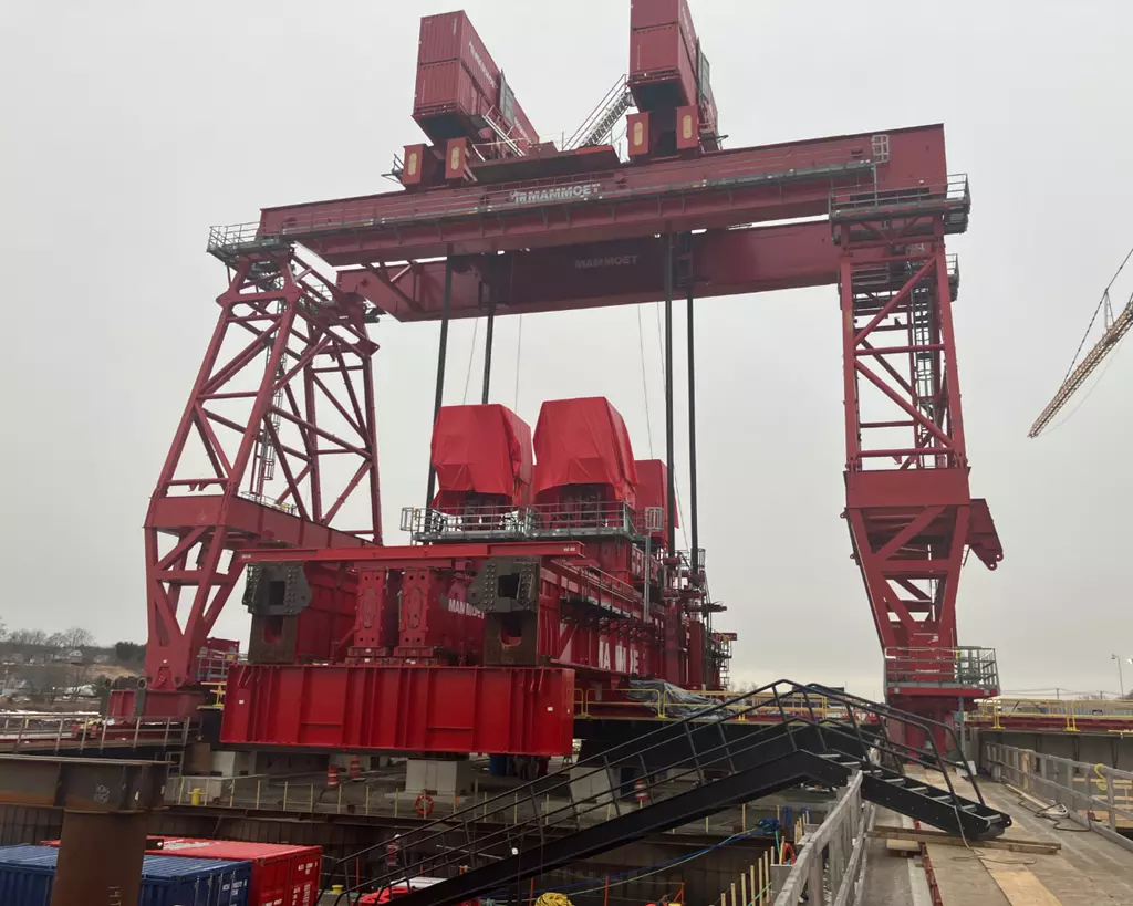 Dry dock upgrade planned to better accommodate Navy vessels