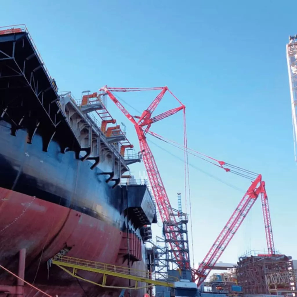 FPSO integration in a tight spot | Mammoet case study