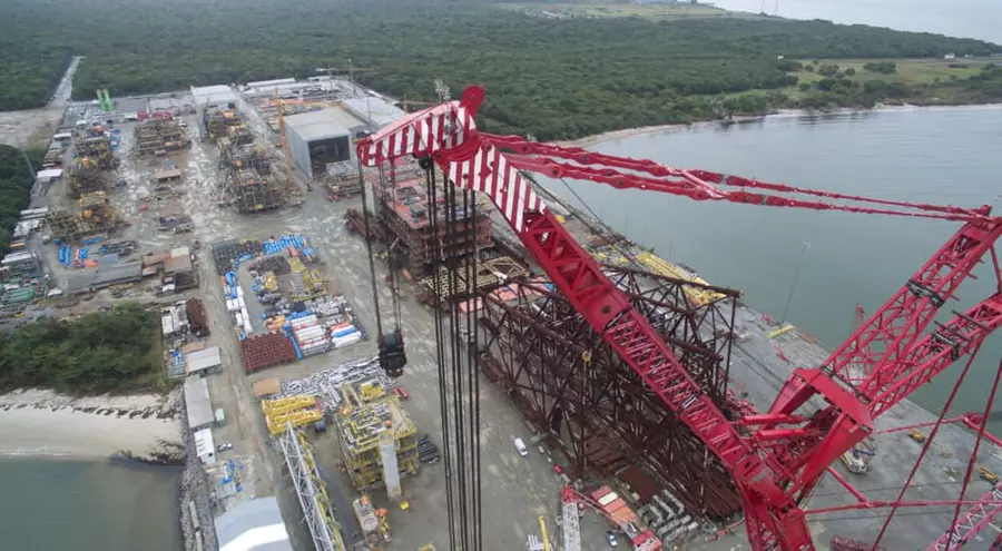 FPSO integration in a tight spot | Mammoet case study