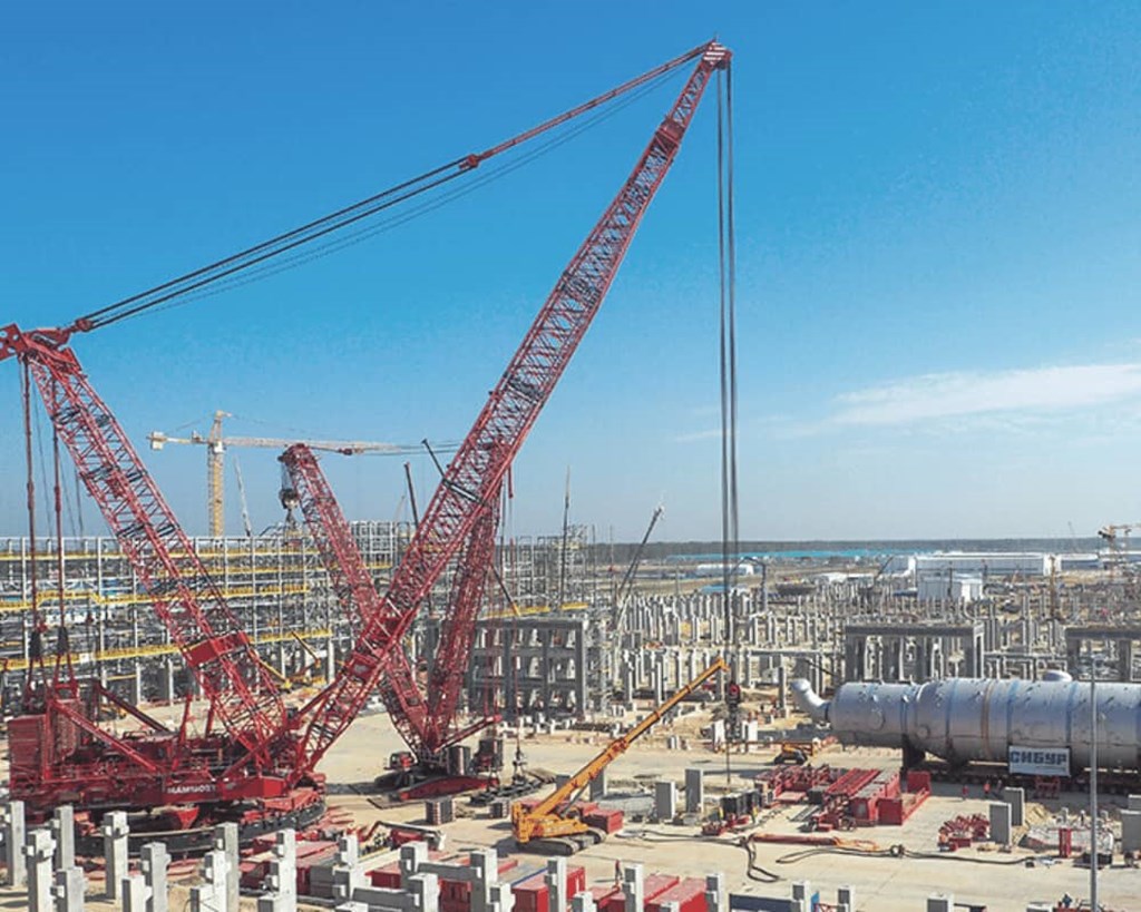 Petrochemical plant construction | Mammoet case study