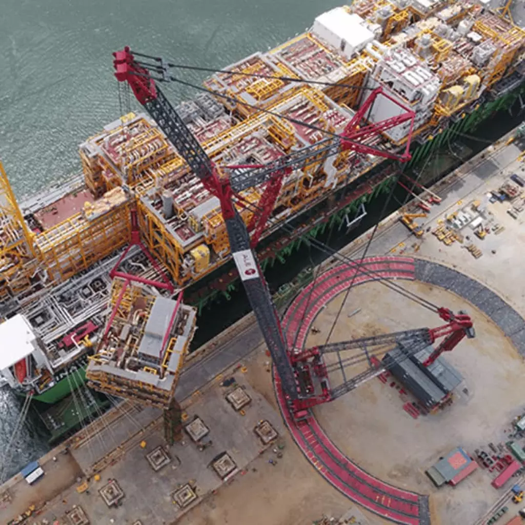 Faster FPSO integration in Nigeria | Mammoet case study