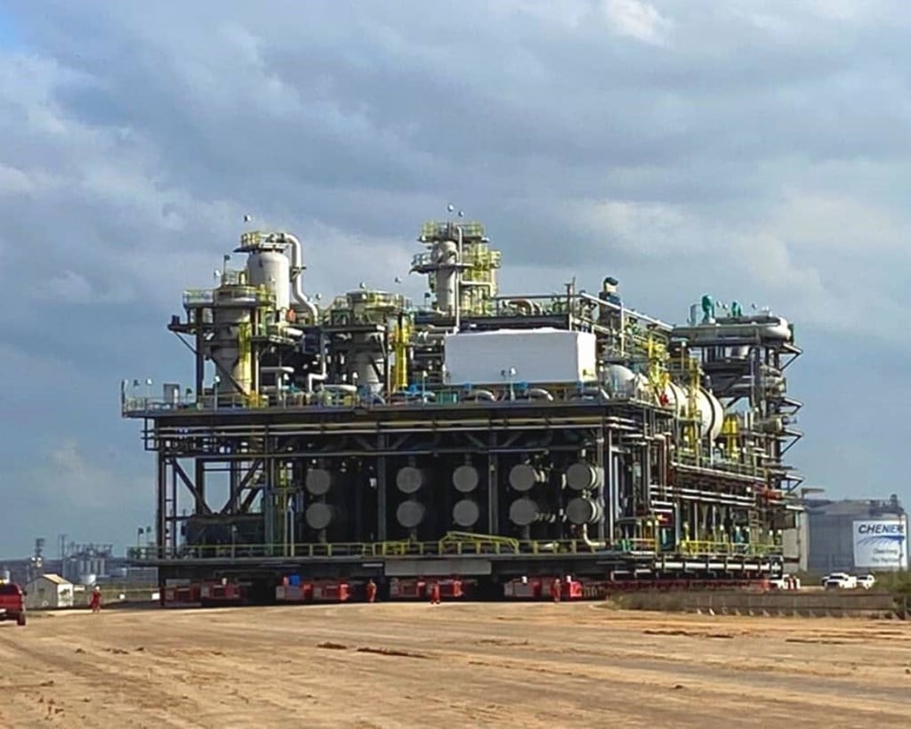 Massive module transport for GCGV | Mammoet case study