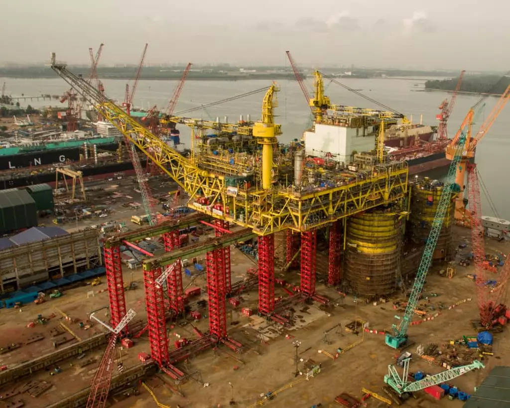 Topside integration expertise and experience | Mammoet