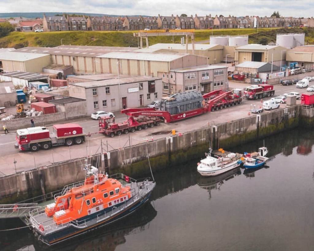 Reactor and transformers transport | Mammoet case study