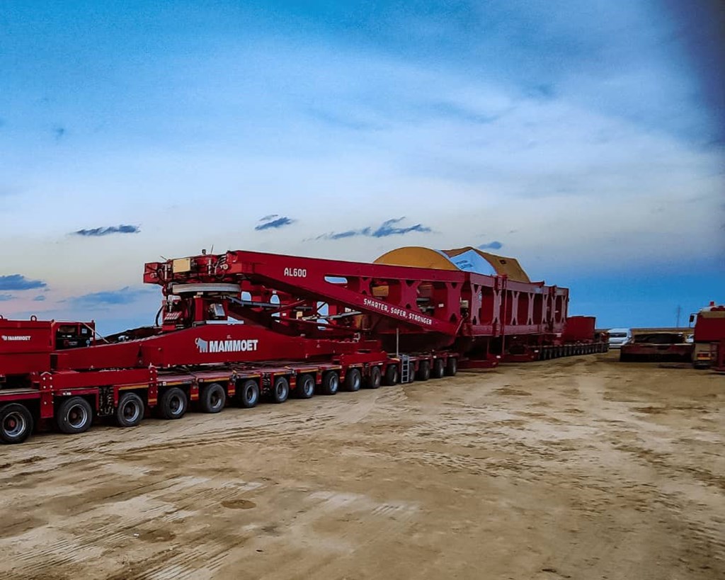 Cargo logistics from Kazakhstan to Uzbekistan | Mammoet case study