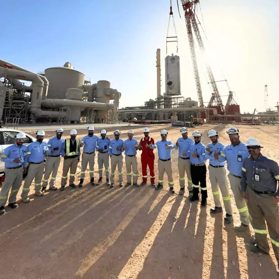 Fertilizer plant shutdown ahead of schedule | Mammoet case study