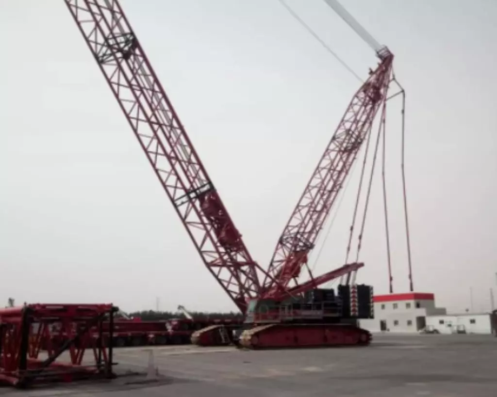 CC 2400-1 crawler crane | Mammoet equipment