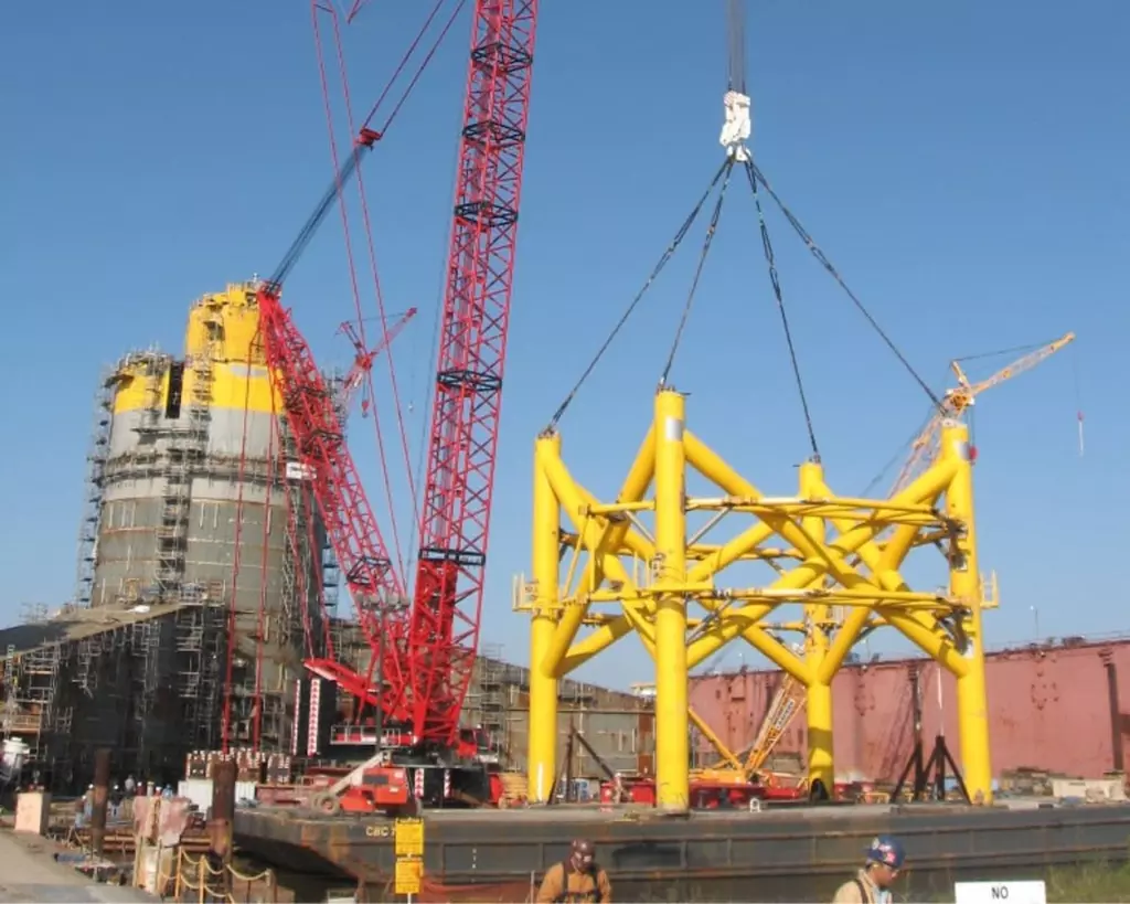 CC 6800 crawler crane | Mammoet equipment