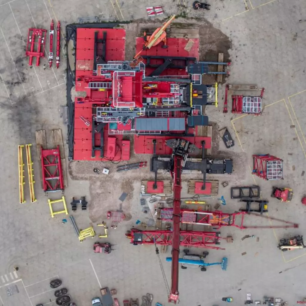 Construction in confined spaces | Mammoet Resources