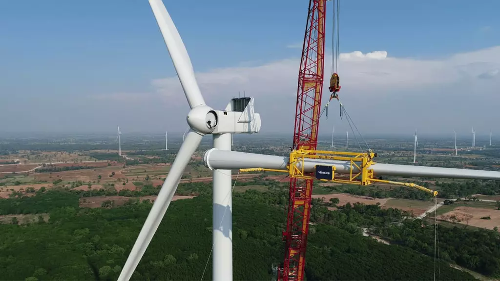 Making the energy transition happen faster | Mammoet resources